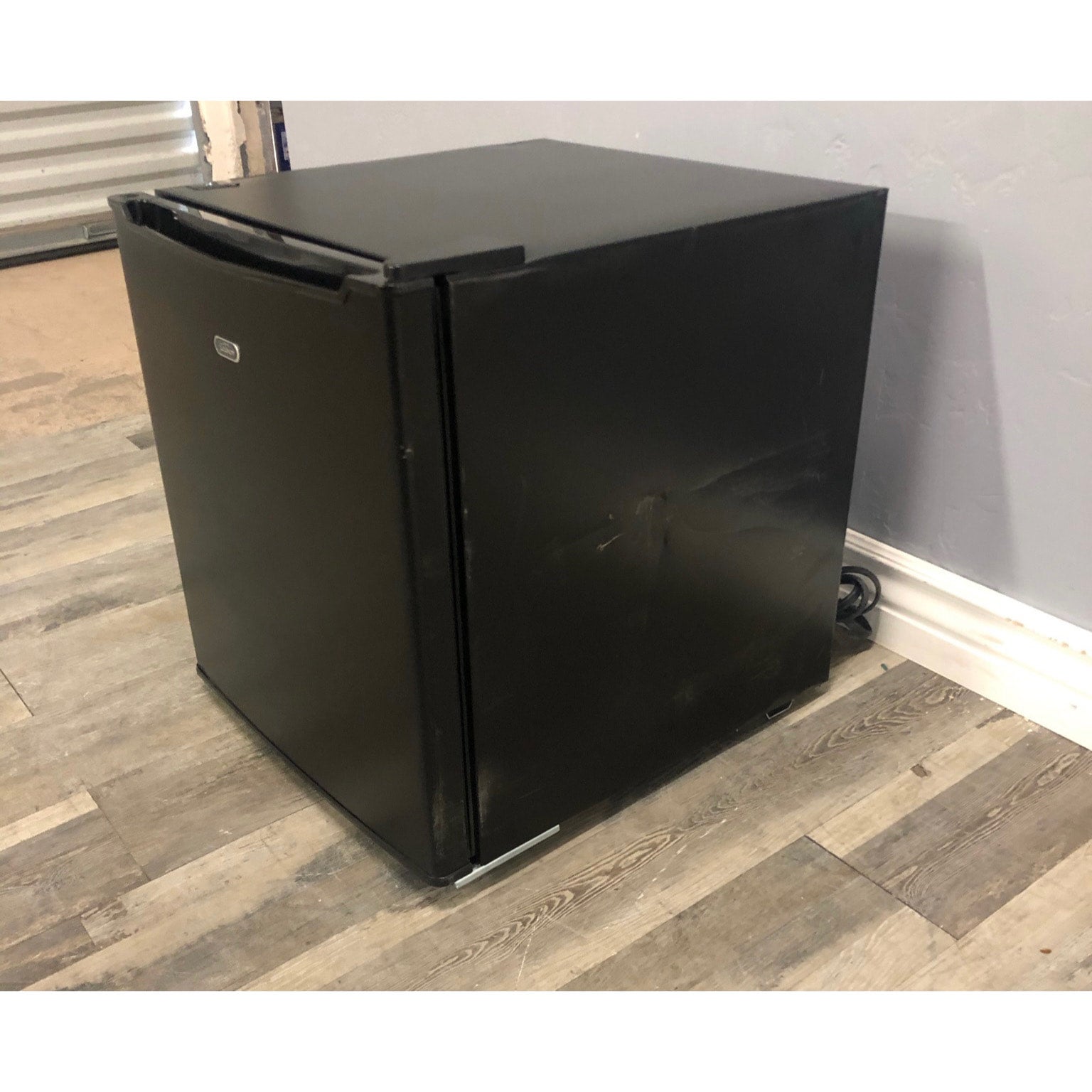 Sunbeam 1.7 Cu. Ft. Mini Refrigerator - Black REFSB17B | Frontline ...